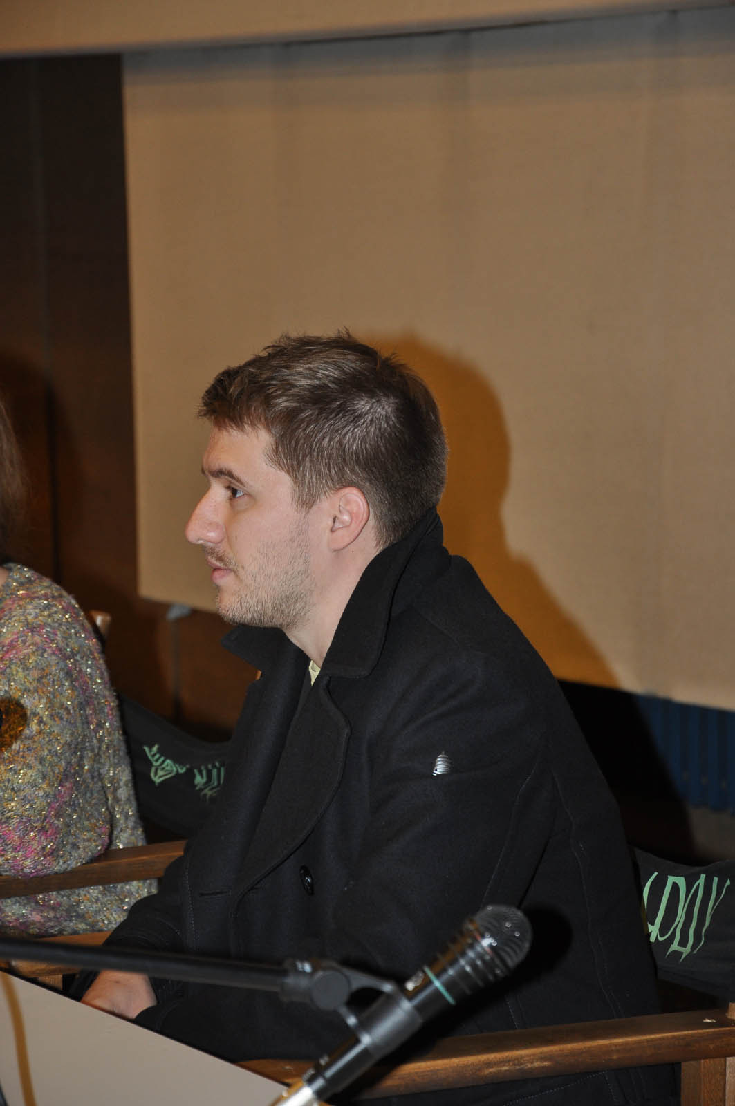 Gallery, Press conference